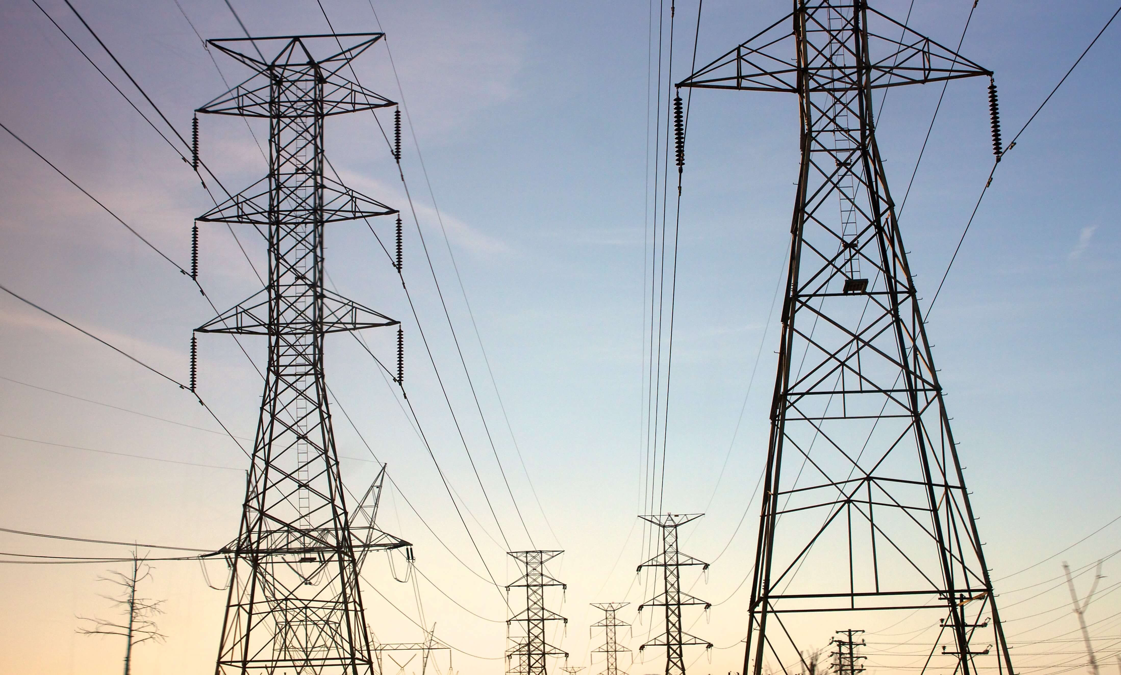 Integrating The Energy Grid: Smart Grid Advantages And Challenges ...